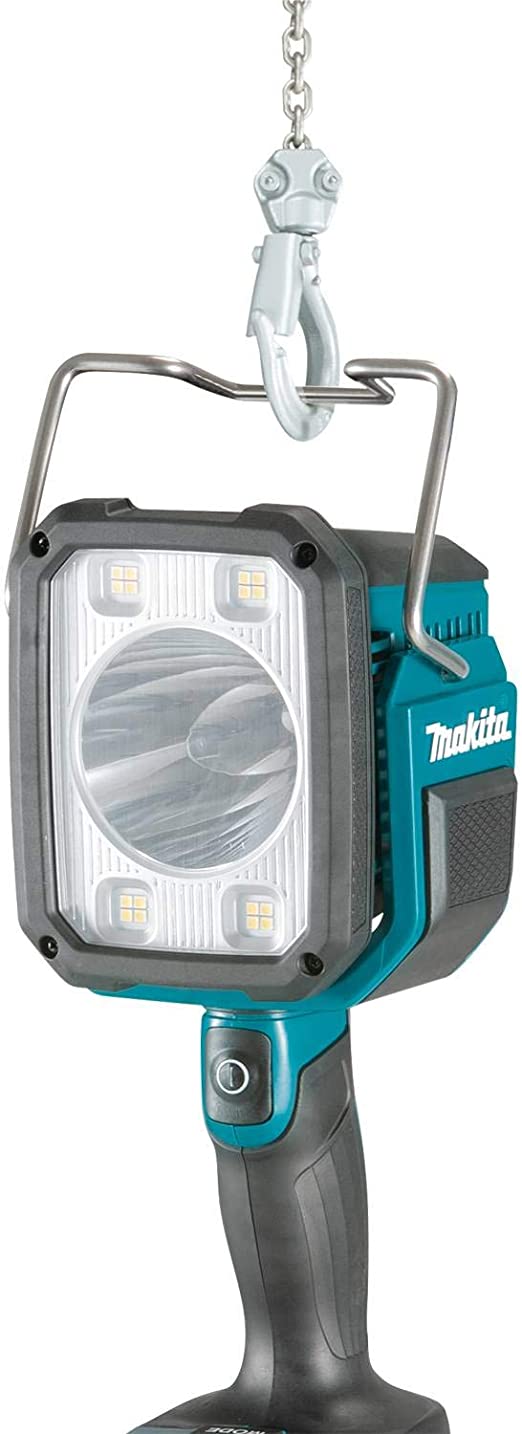 Makita DML812 Cordless LED Flashlight/Spotlight - OzpowerTools
